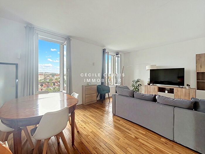 Joinville-le-Pont : Appartement 2 pièces à vendre