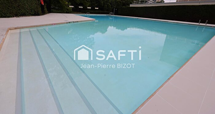 Appartement à vendre - Chilly-Mazarin, Nord - 4 pièces - 2 chambres