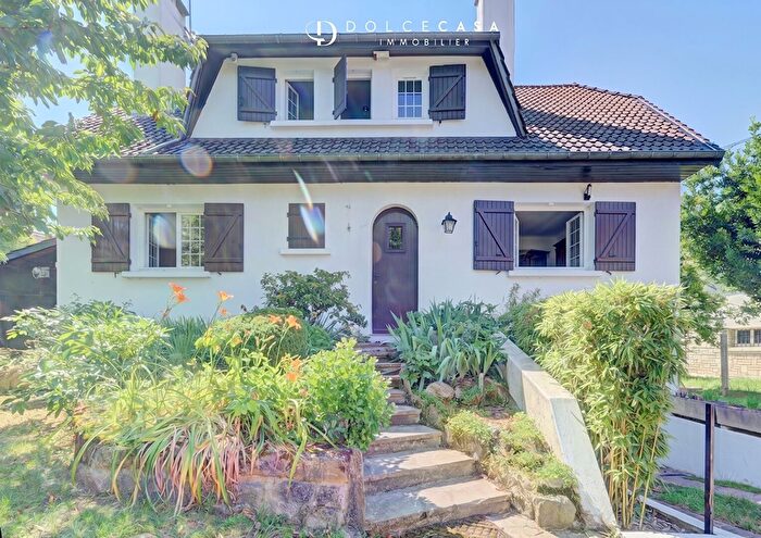 Bry-sur-Marne, Pépinière - Maison 8 pièces à vendre