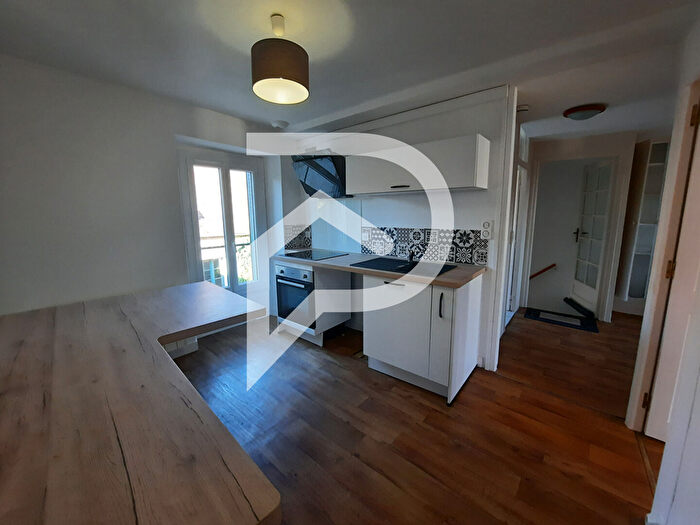 Appartement à louer - Le Châtelet-en-Brie - 2 pièces - 1 chambre