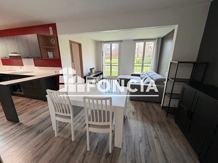 Appartement à louer - Racinay Pierrefite, Rambouillet - 2 pièces - 1 chambre