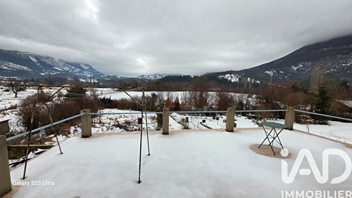 Maison à vendre - La Bâtie-Montsaléon - 5 pièces - 2 chambres