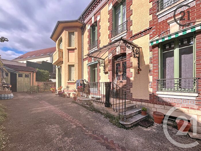 Maison à vendre - Auxerre, Saint-Julien, Saint-Amâtre - 10 pièces - 6 chambres