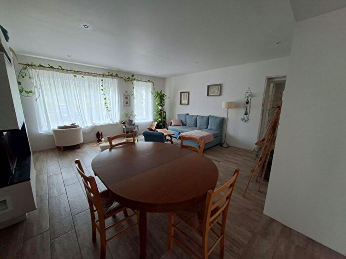 Maison à vendre - Châteauneuf - 5 pièces - 3 chambres