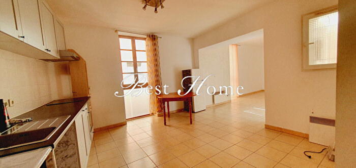 Appartement 3 pièces à Nîmes, Placette, à vendre