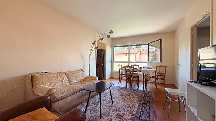 Haut Pantin-Charles Auray : Appartement 5 pièces à louer