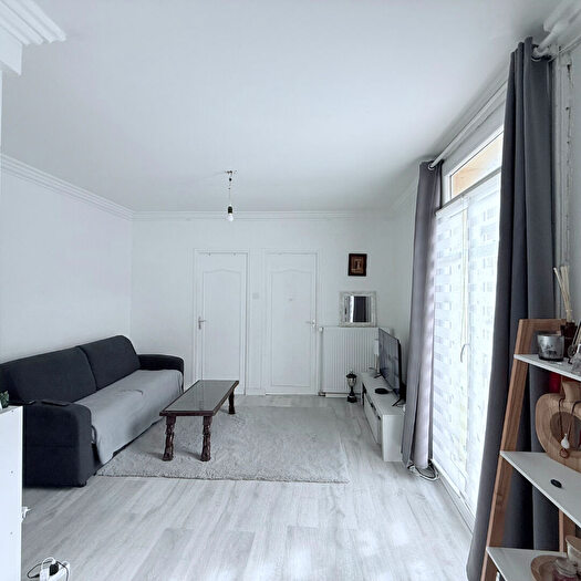 Appartement à vendre - Béziers, Champ de Mars - 3 pièces - 2 chambres