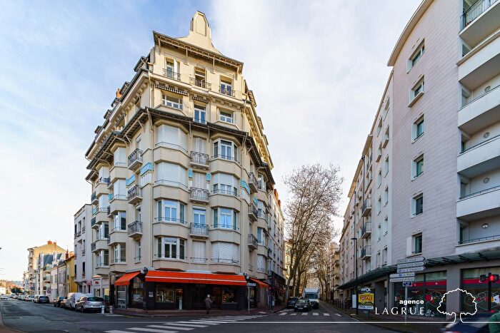 Appartement à louer - Vichy, Coeur de Ville - 3 pièces - 2 chambres