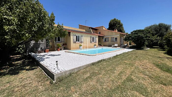 Maison 6 pièces à Mouriès, à vendre
