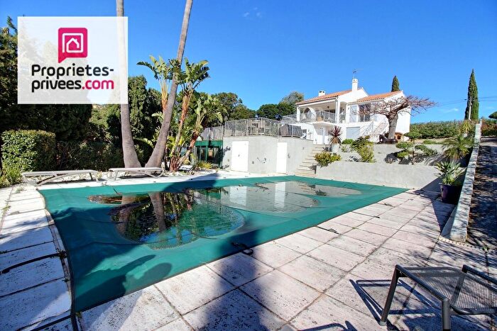 Maison à vendre - La Croix-Valmer - 5 pièces - 3 chambres