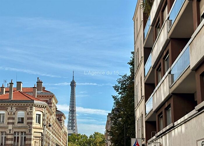Appartement 4 pièces à Paris 15ème, Emeriau, Zola, à vendre