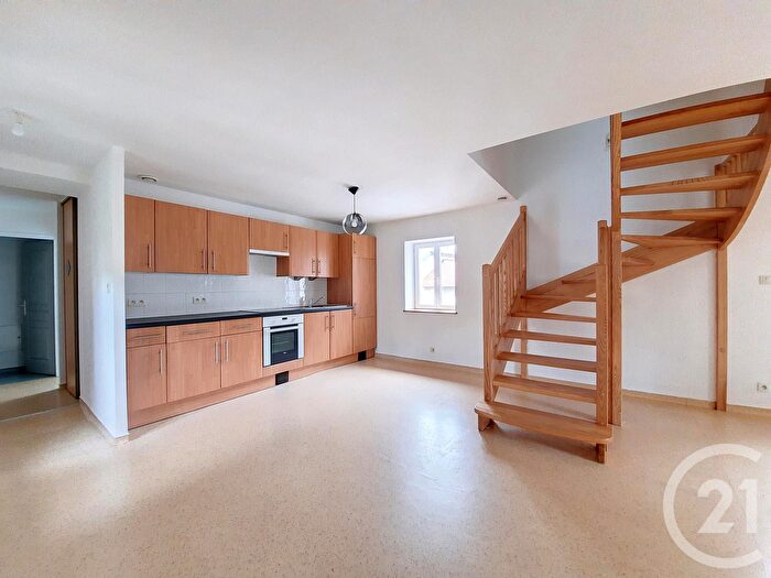 Appartement à louer - Remiremont - 3 pièces - 2 chambres