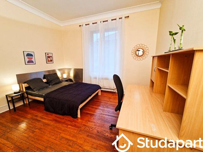 Appartement à louer - Berriat-Ampere, Grenoble - 3 pièces - 1 chambre