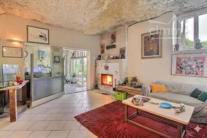 Maison à vendre - Luynes - 4 pièces - 3 chambres