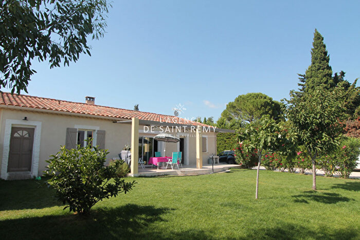 Maison à vendre - Saint-Rémy-de-Provence - 7 pièces - 5 chambres