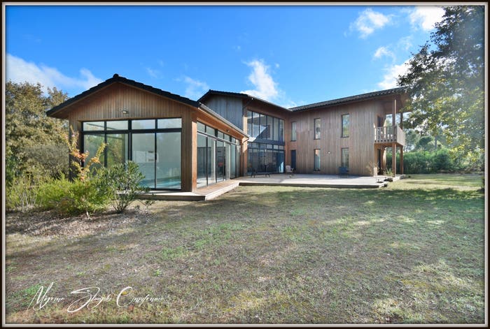 Maison 6 pièces à Mézos, à vendre