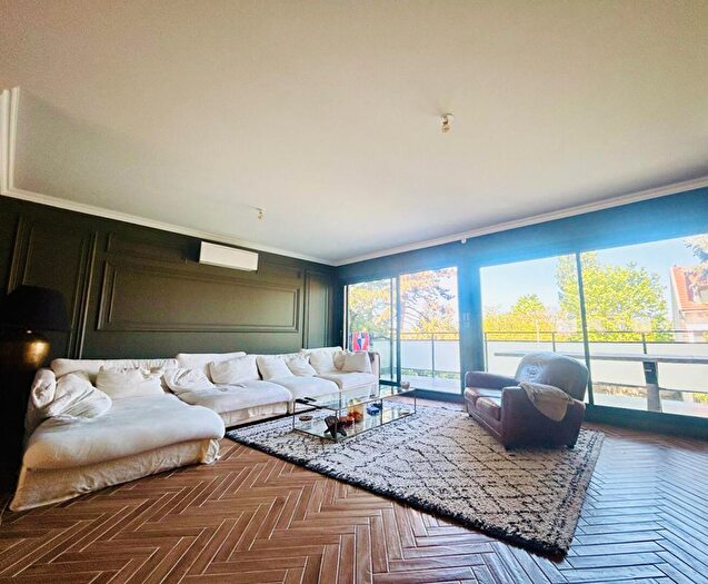Fontenay-sous-Bois, Plateau : Maison 7 pièces à vendre