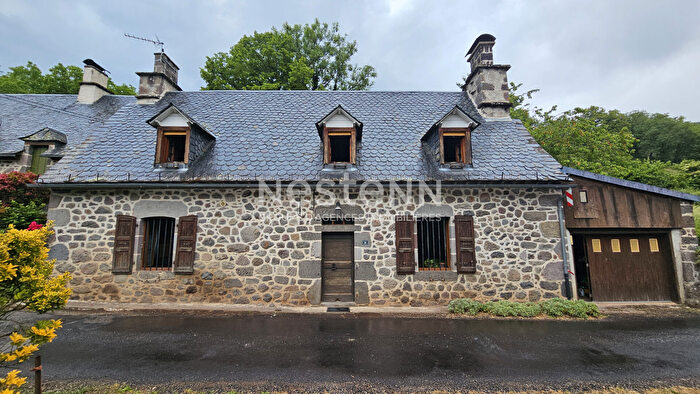 Maison 5 pièces à vendre à Saint-Martin-Valmeroux
