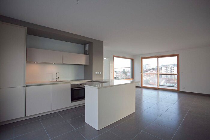 Montchat, Lyon 3ème arrondissement : Appartement 4 pièces à louer