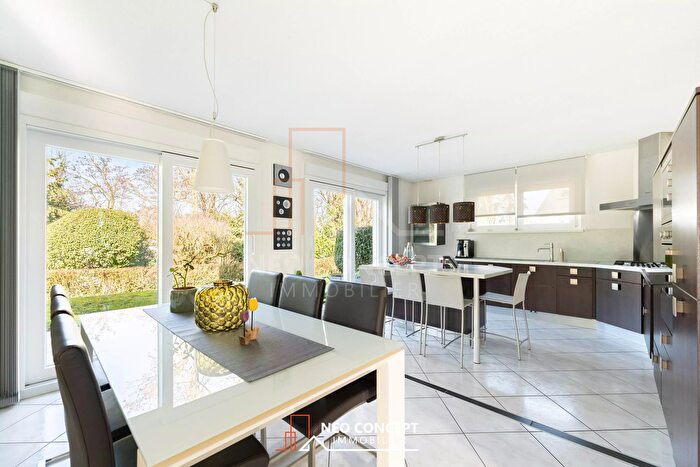 Maison à vendre - Brumath - 5 pièces - 3 chambres