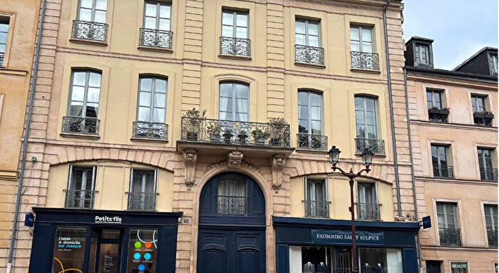 Appartement à louer - Versailles, Saint-Louis - 3 pièces - 2 chambres