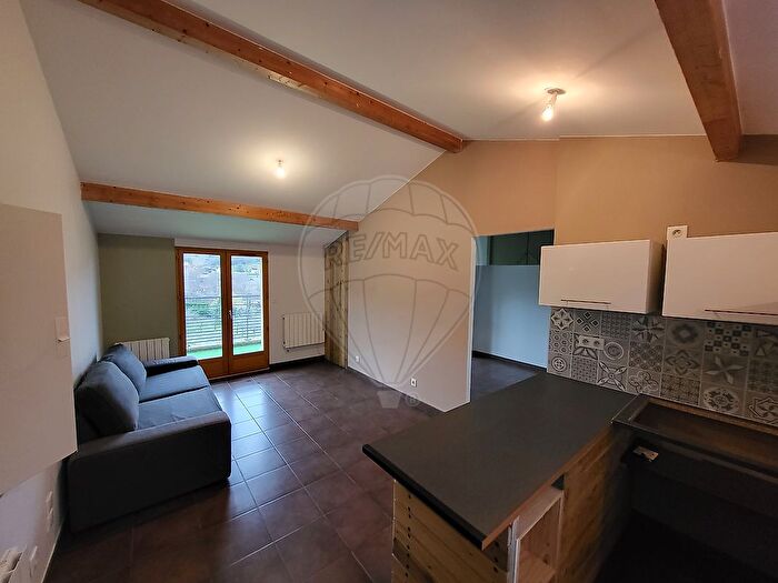 Appartement à louer - Saint-Laurent-dOingt - 2 pièces - 1 chambre