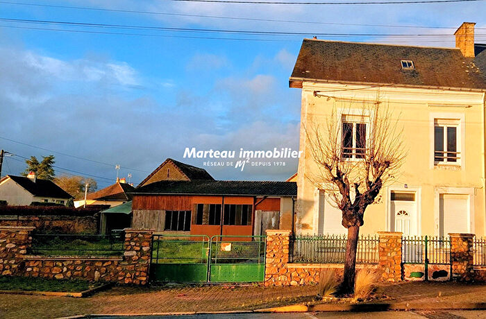 Maison à vendre - Saint-Cosme-en-Vairais - 5 pièces - 2 chambres