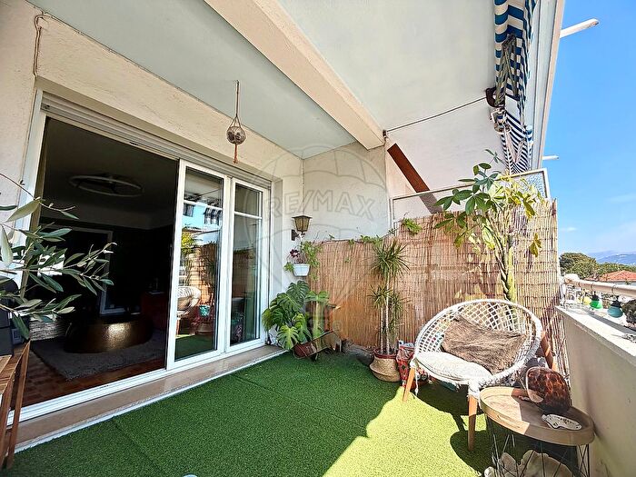 Appartement à vendre - Nice, Corniche Fleurie - 3 pièces - 2 chambres