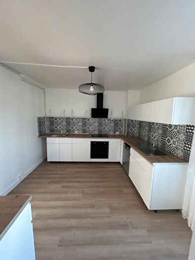 Maison à vendre - Bornel - 5 pièces - 4 chambres