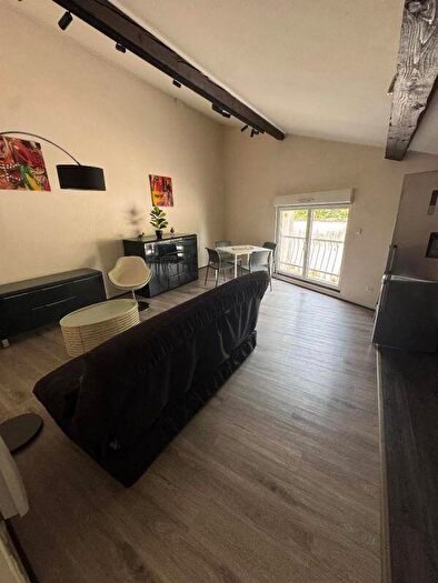 Sud, Jonage : Appartement 2 pièces à louer