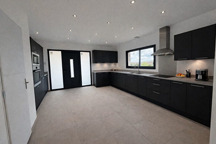 Maison à vendre - Chevroux - 4 pièces - 3 chambres