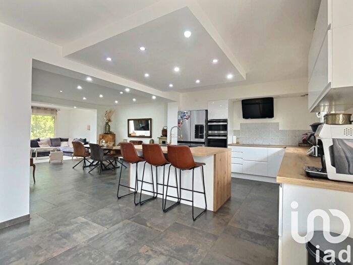 Maison à vendre - Arles, Pont de Crau, Moulès - 5 pièces