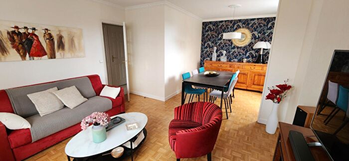 Maison à vendre - Laval, Saint-Nicolas - 4 pièces - 3 chambres