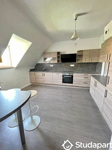 Appartement à louer - Sud, Ostwald - 1 pièce - 2 chambres