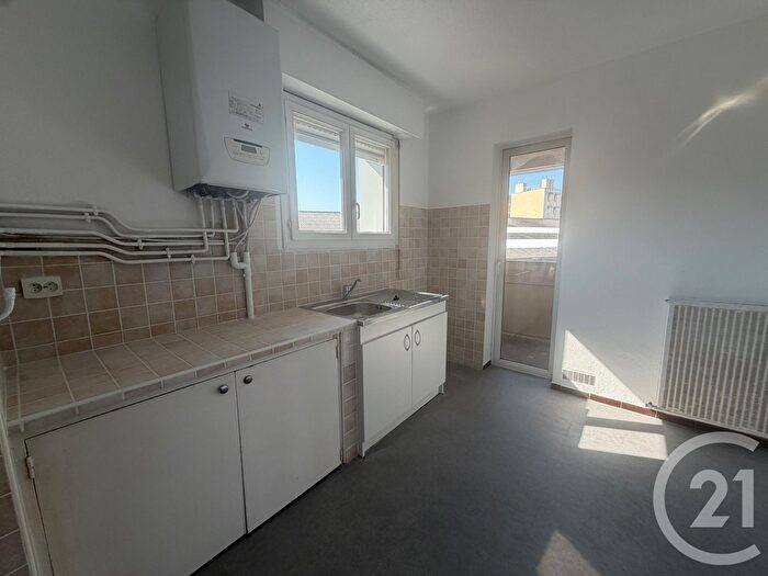 Appartement à louer - Nice, Saint-Roch - 4 pièces - 3 chambres