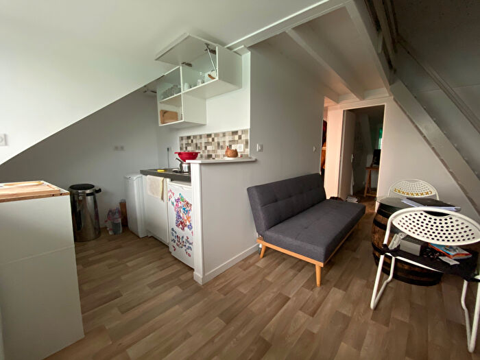 Appartement à louer - Amiens, Henriville - 2 pièces - 1 chambre