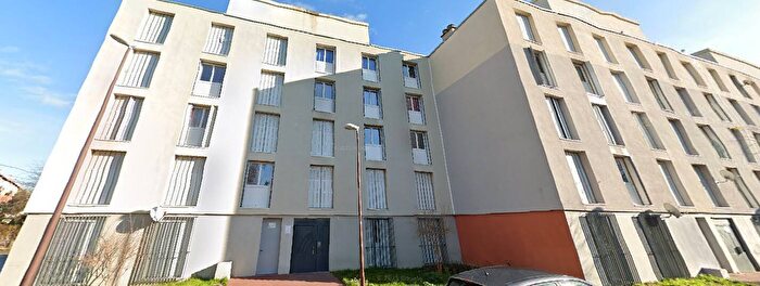 Appartement à louer - Saint Jean-Saint Genies, Avignon - 3 pièces - 2 chambres