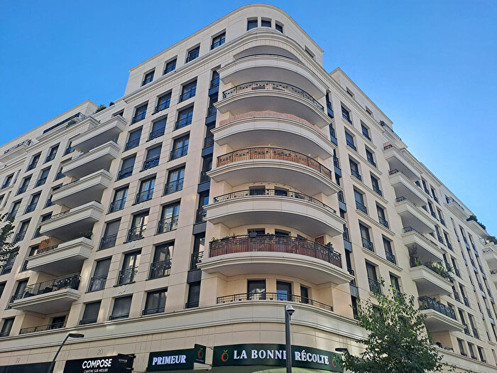 Saint-Ouen, Victor Hugo, Les Docks : Appartement 5 pièces à vendre