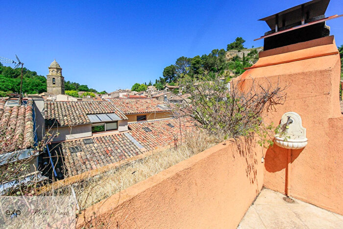 Appartement à vendre - Rognes - 3 pièces - 2 chambres