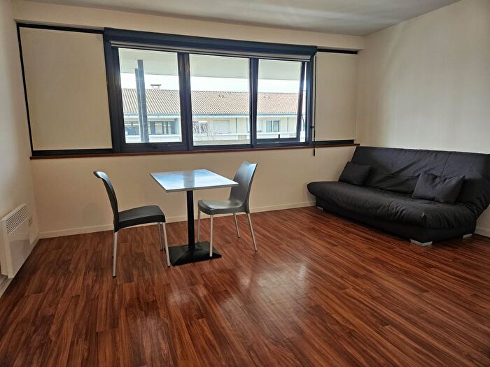 Appartement à louer - Auzeville-Tolosane - 3 pièces - 2 chambres