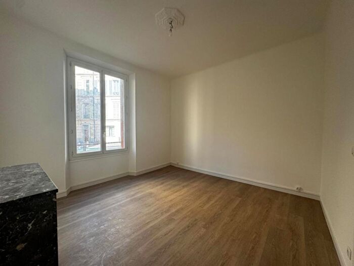 Appartement à vendre - Marseille e  - 2 pièces - 1 chambre