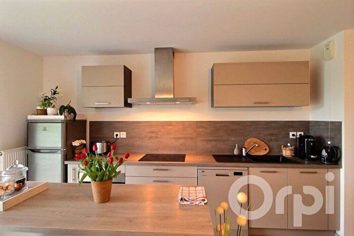 Appartement à louer - Chens-sur-Léman - 3 pièces - 2 chambres