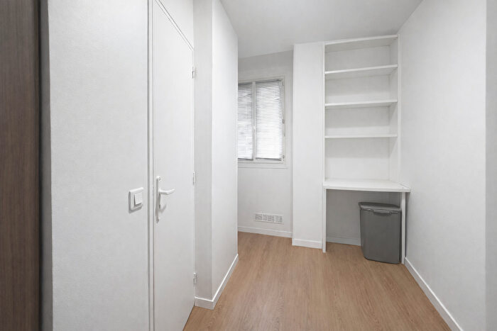 Appartement 2 pièces à Paris 15ème, Emeriau, Zola, à vendre