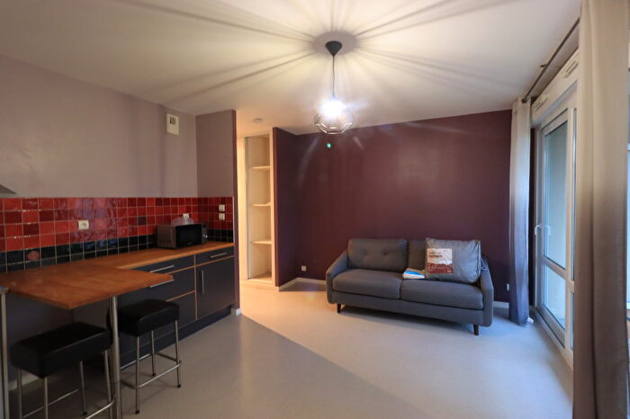 Appartement à louer - Saint-André-les-Vergers - 1 pièce - 1 chambre