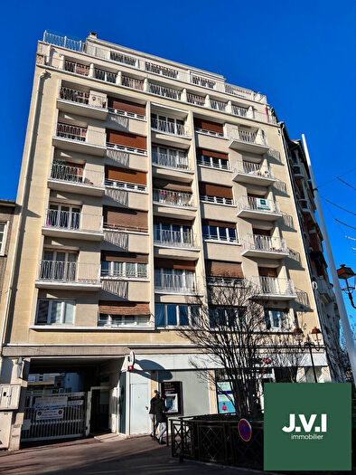 Appartement à vendre - Enghien-les-Bains - 4 pièces - 2 chambres