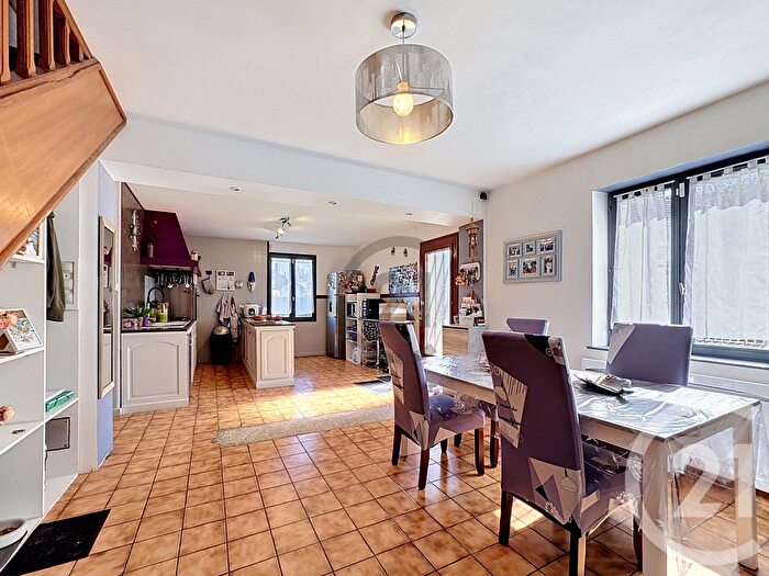 Maison 6 pièces à Sainte-Colombe, à vendre