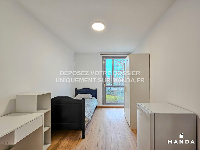 Appartement à louer - Pierrefitte-sur-Seine, Sud - 4 pièces - 3 chambres