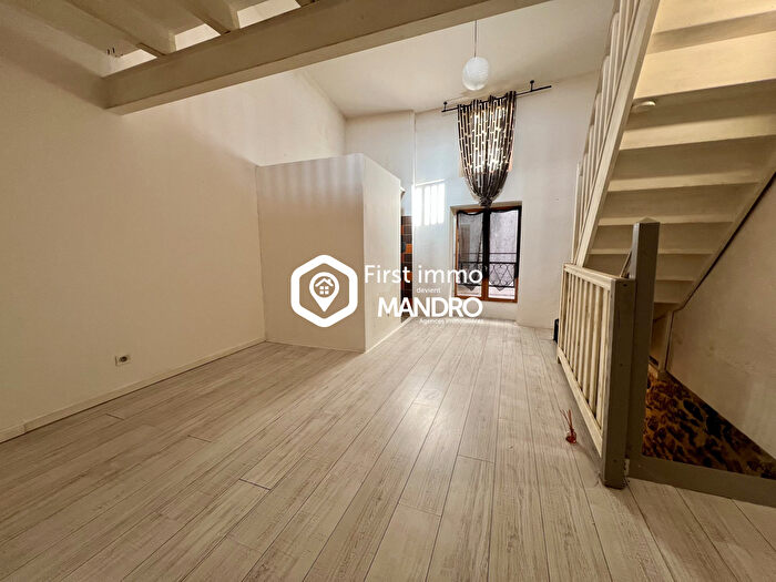 Maison à louer - Estagel - 2 pièces - 1 chambre