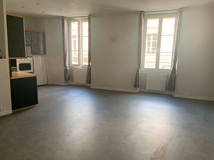 Appartement à louer - Laval, Les Fourches - 2 pièces - 1 chambre