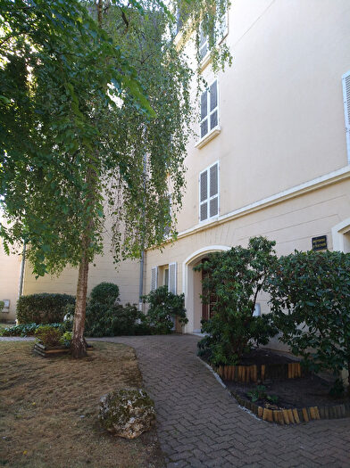 Appartement 4 pièces à Mantes-la-Jolie, Centre-ville, à vendre